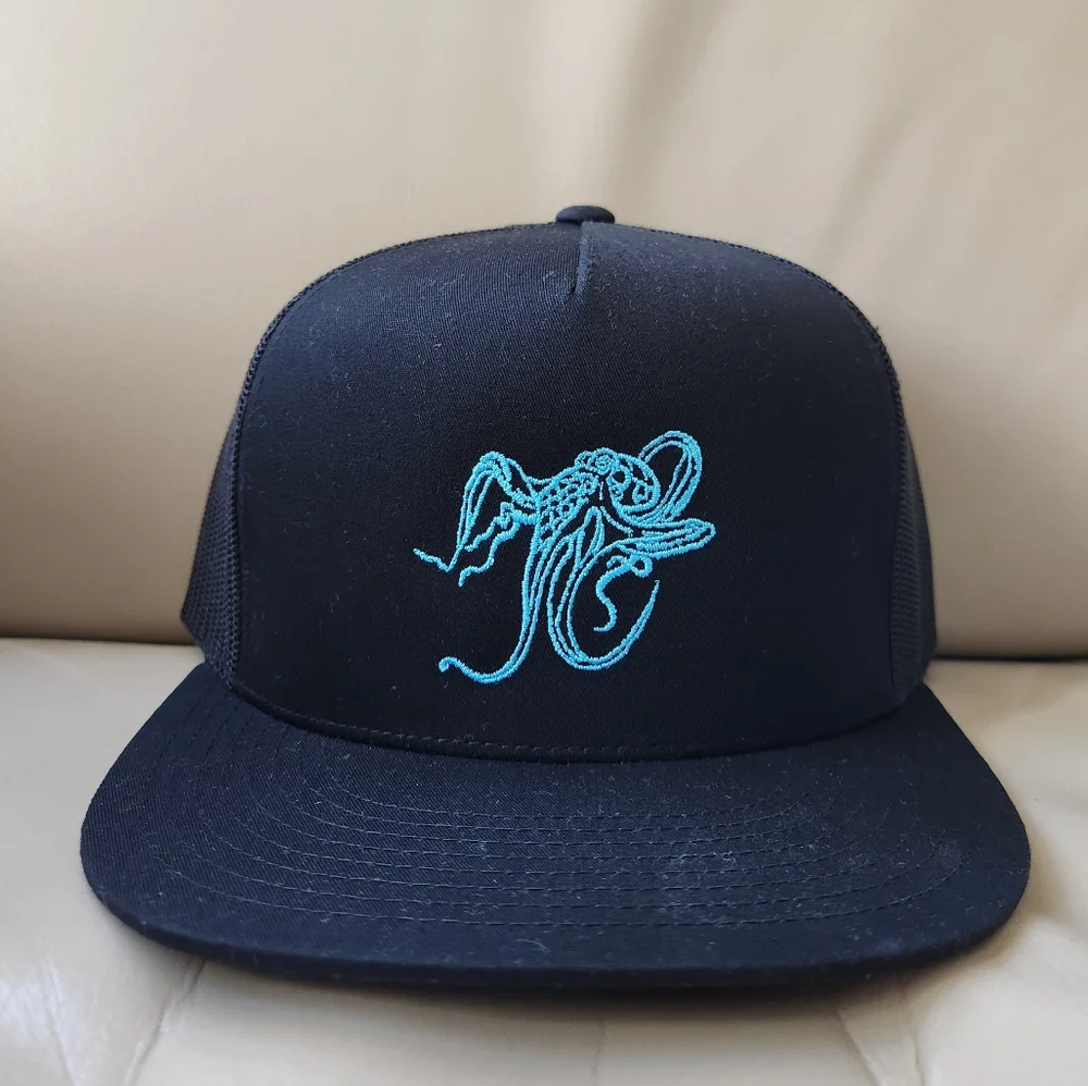 Uroko | Accessories | Uroko Giant Pacific Octopus Trucker Hat In Black ...